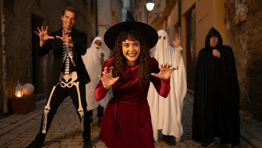 Lol Halloween: cast svelato dello speciale su Prime Video - Pausa Caffè