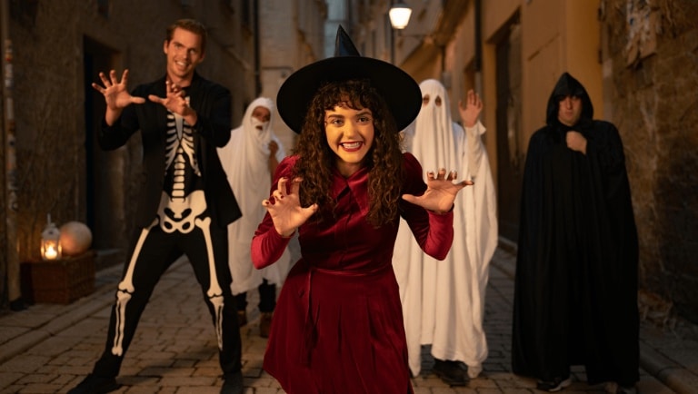 Lol Halloween: cast svelato dello speciale su Prime Video - Pausa Caffè